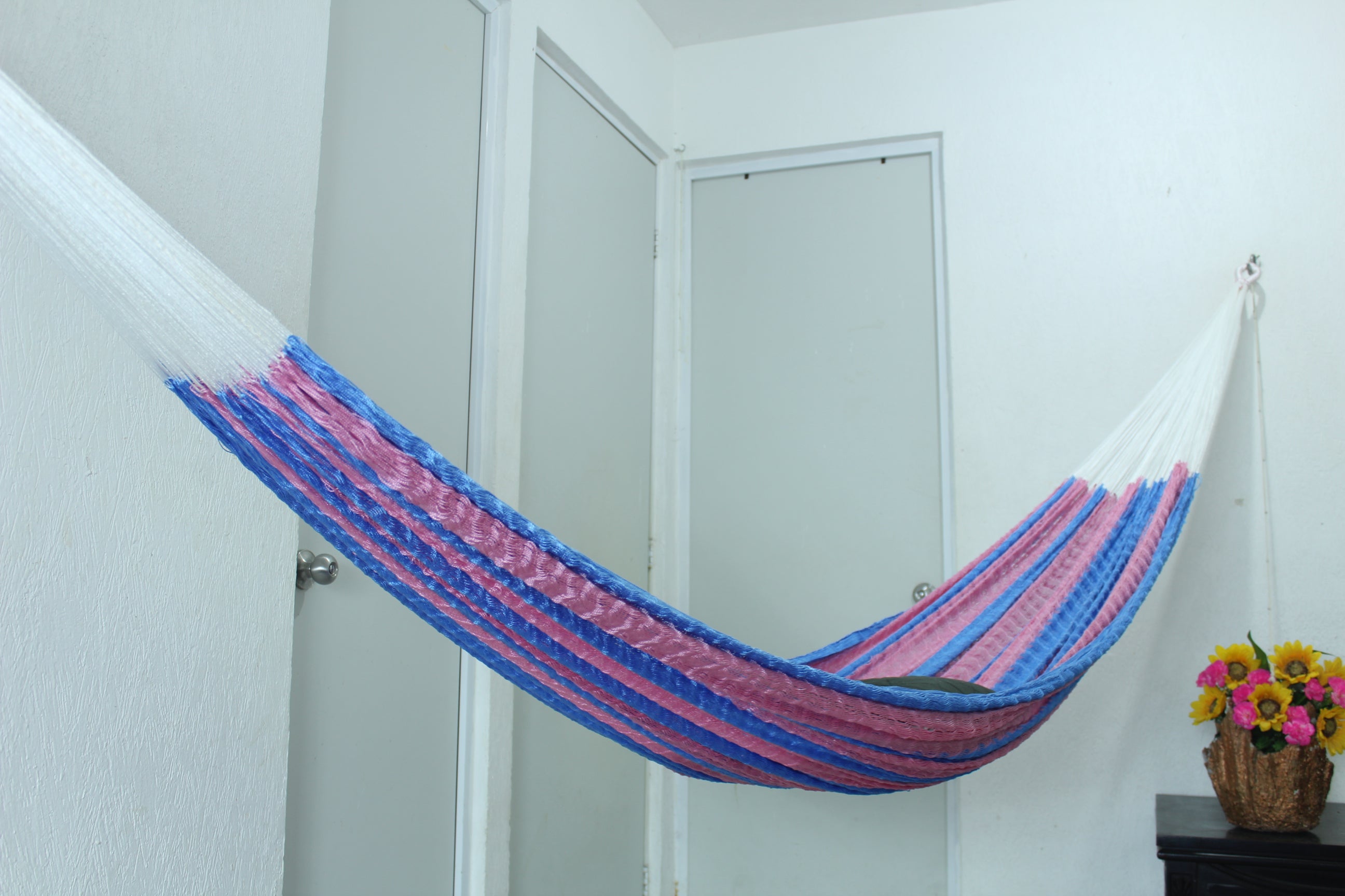 Hamaca Yucateca Artesanal de Hilo de Nylon Multicolor – hamacas vinalay