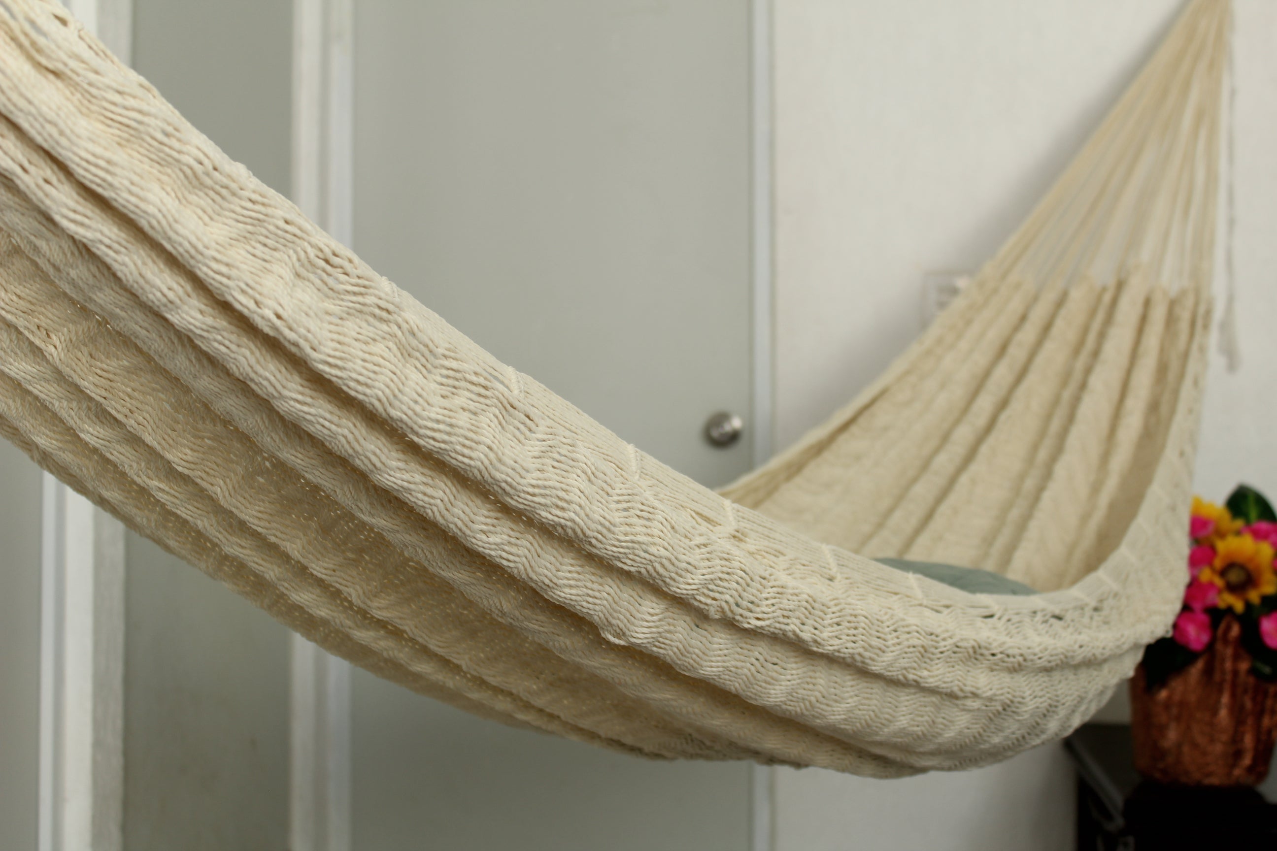 Hamaca Para Jardin Artesanal Hilo Nylon Grueso Color Natural – hamacas ...