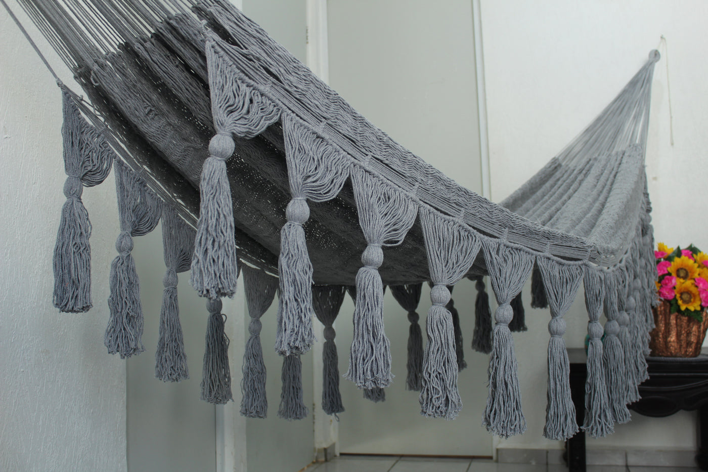 Hamaca De Algodón Artesanal Con Esferas Color Gris – hamacas vinalay