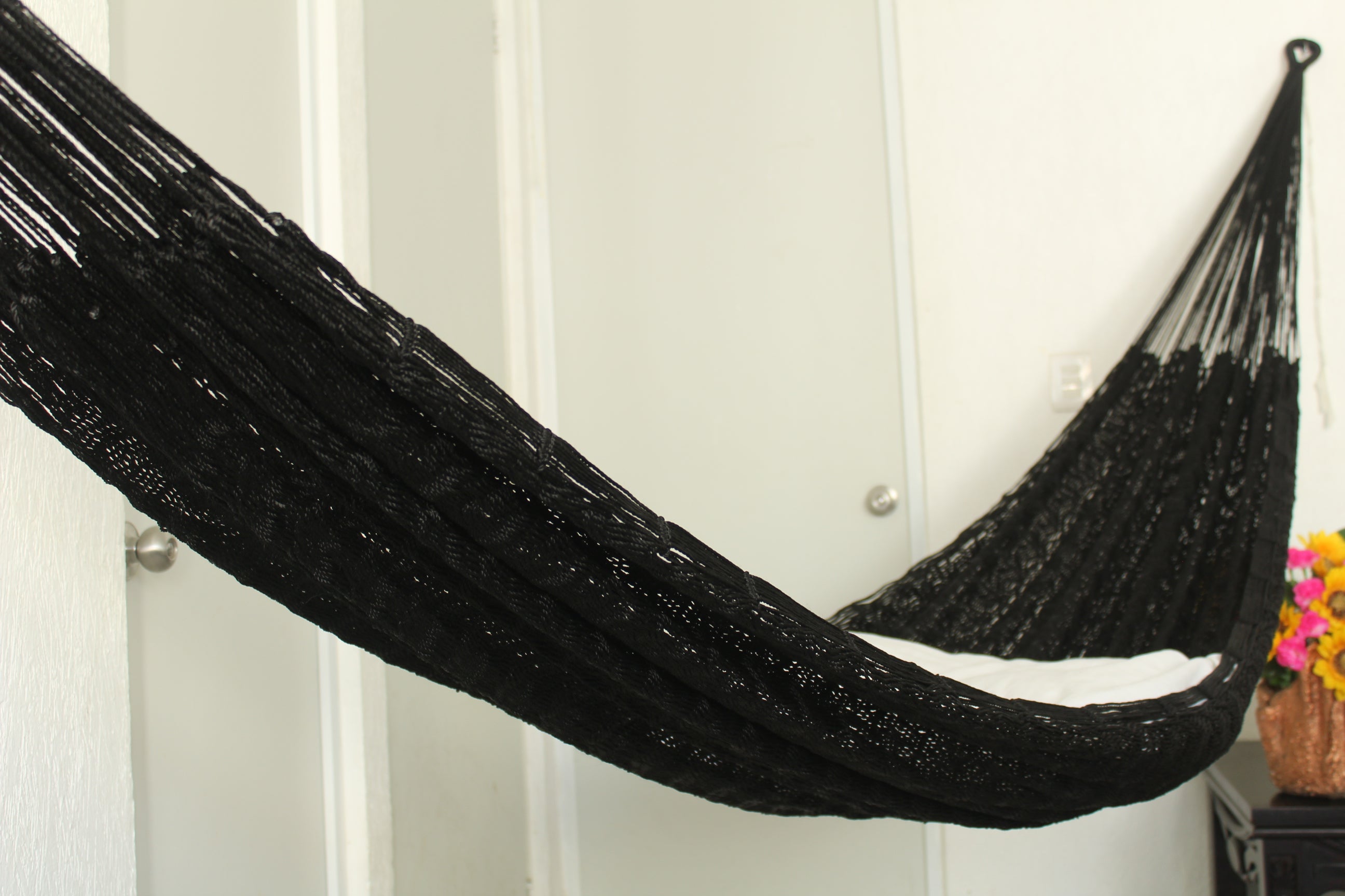 Hamaca Artesanal Para Exterior De Hilo Grueso Color Negro – hamacas vinalay